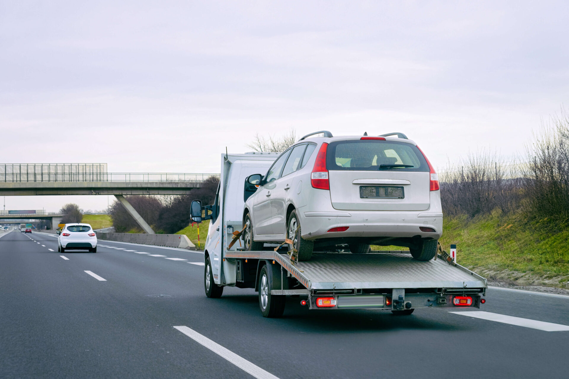 Roadside Assistance - ISS Medical and Assistance Services
